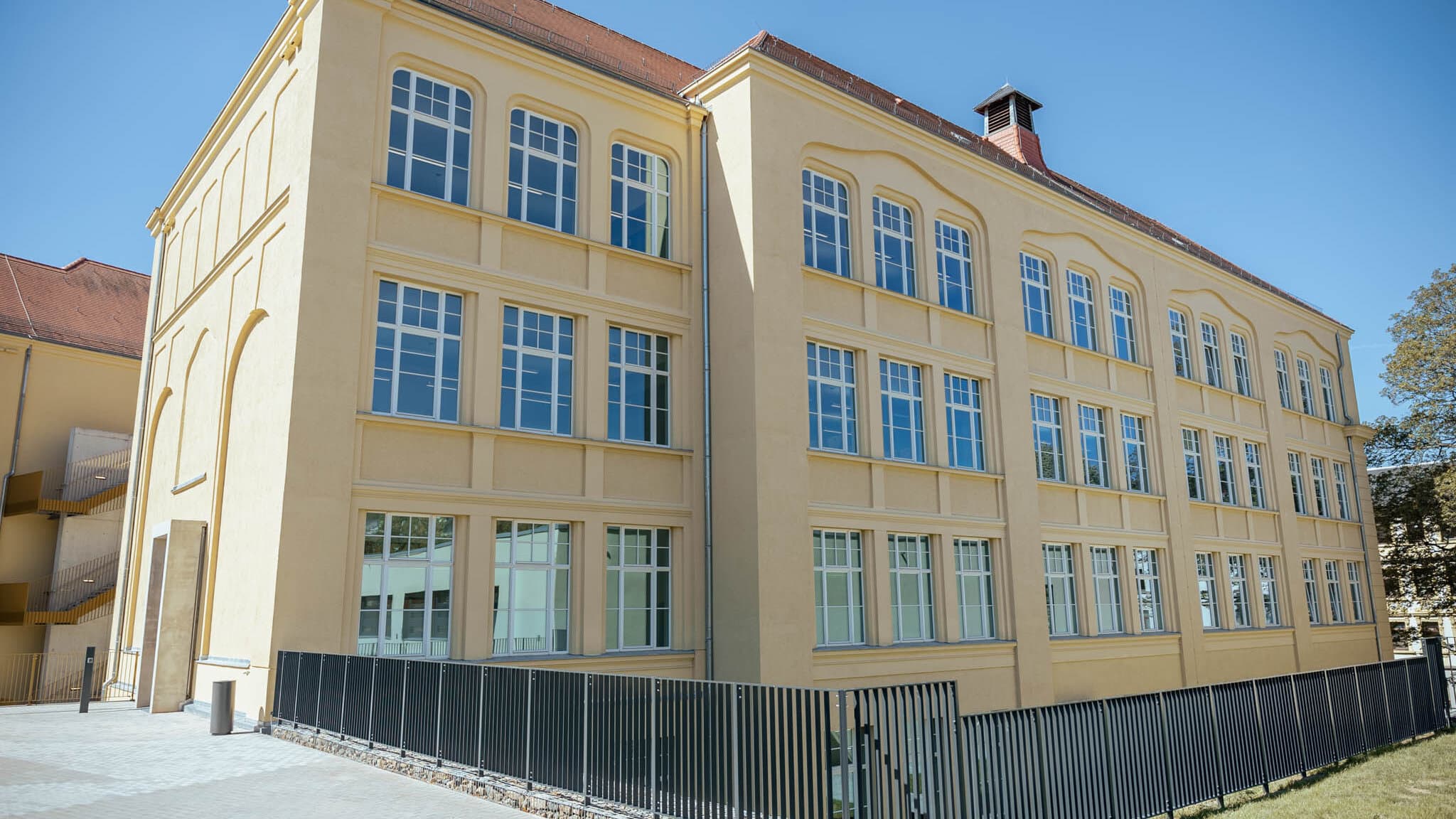 Ostschule - Europaschule - Stadt Gera