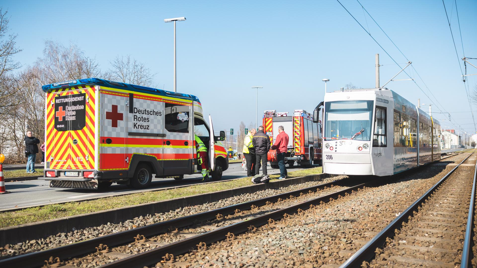 Schwerverletzte Frau nach versuchtem Mord in Gera - Stadt Gera